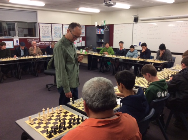 GM Simul Popular | Hamilton Chess Club